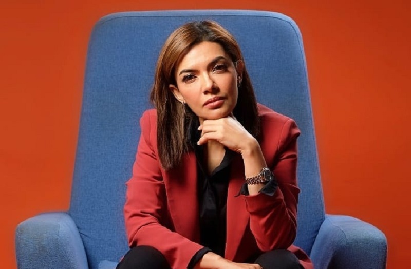 Direktur Bank Indonesia Tinggalkan Studio Secara Emosional, Publik ...